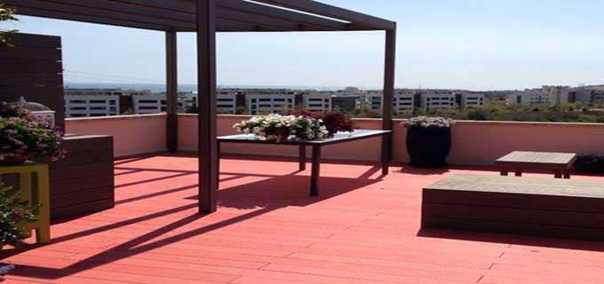 Tarima de suelo reversible de exterior - Suelos y pavimentos